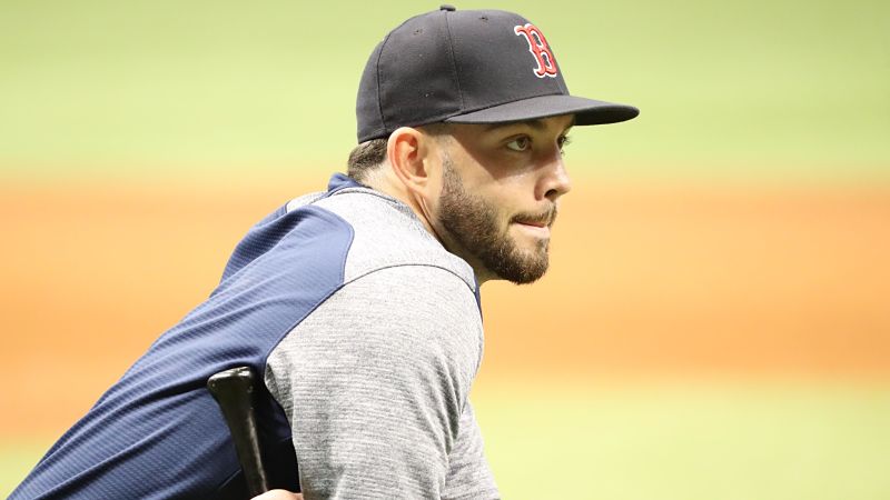 How Red Sox's Alex Cora Wants Blake Swihart To Approach Catching Duties ...