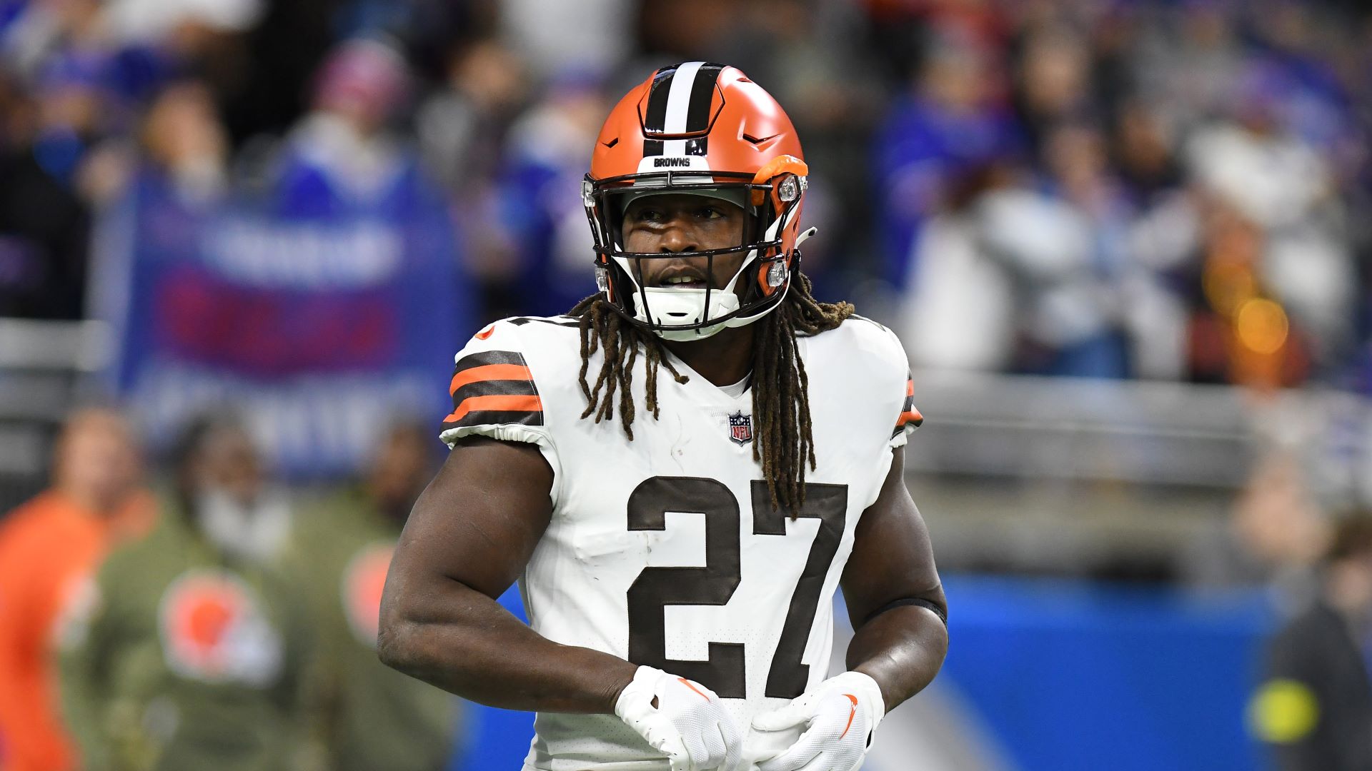 NFL Rumors: Veteran Pro Bowl Running Back To Visit Patriots Rival