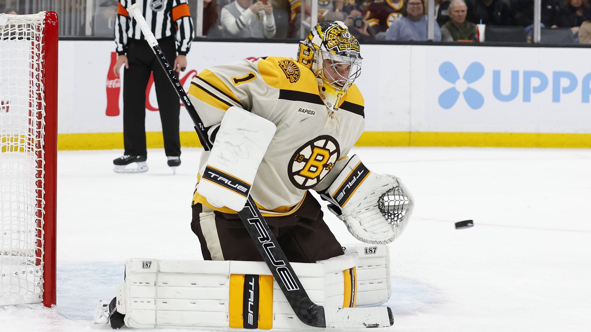 How Jeremy Swayman Felt About Bruins' Goalie Decision After Benching