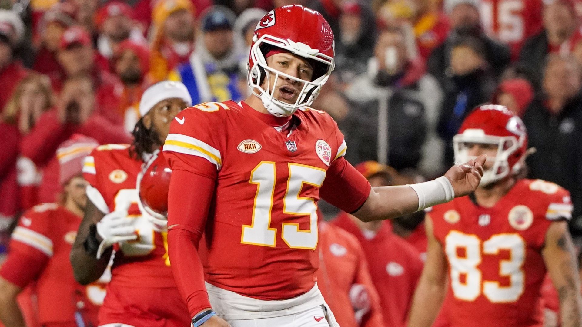 Patrick Mahomes Dropped NSFW Complaint To Bills' Josh Allen