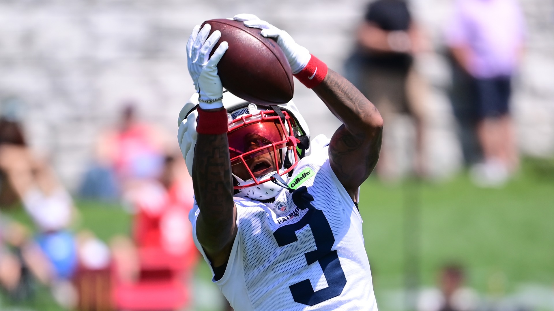 Patriots' Demario Douglas 'Motivated' To Prove Critics Wrong