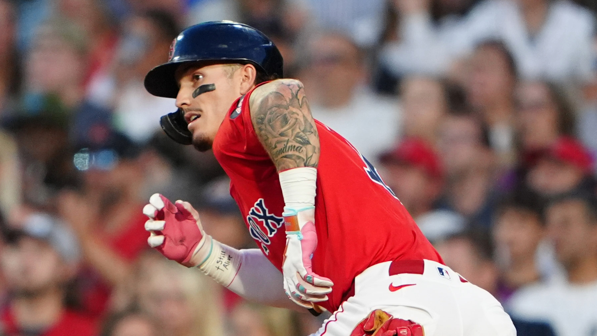 Red Sox All-Star Jarren Duran Honors Teammate With Pregame Fit