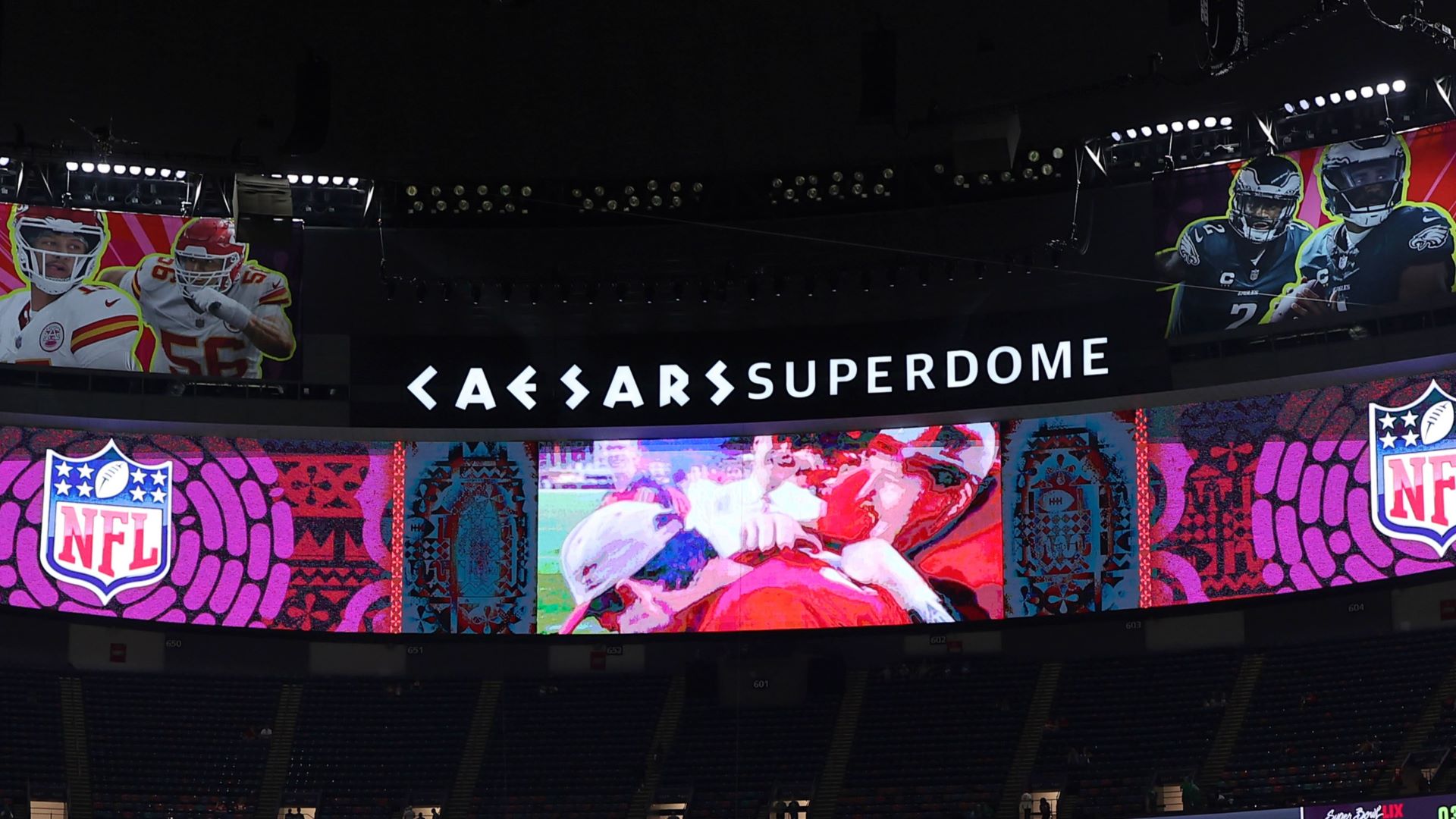 Fans Immediately Shred FOX Sports' New Super Bowl Scorebug