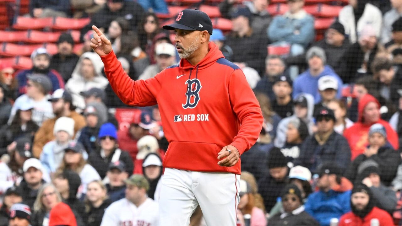 Saints Not Opposed To Bringing Dez Bryant Back Next Season After Injury ...