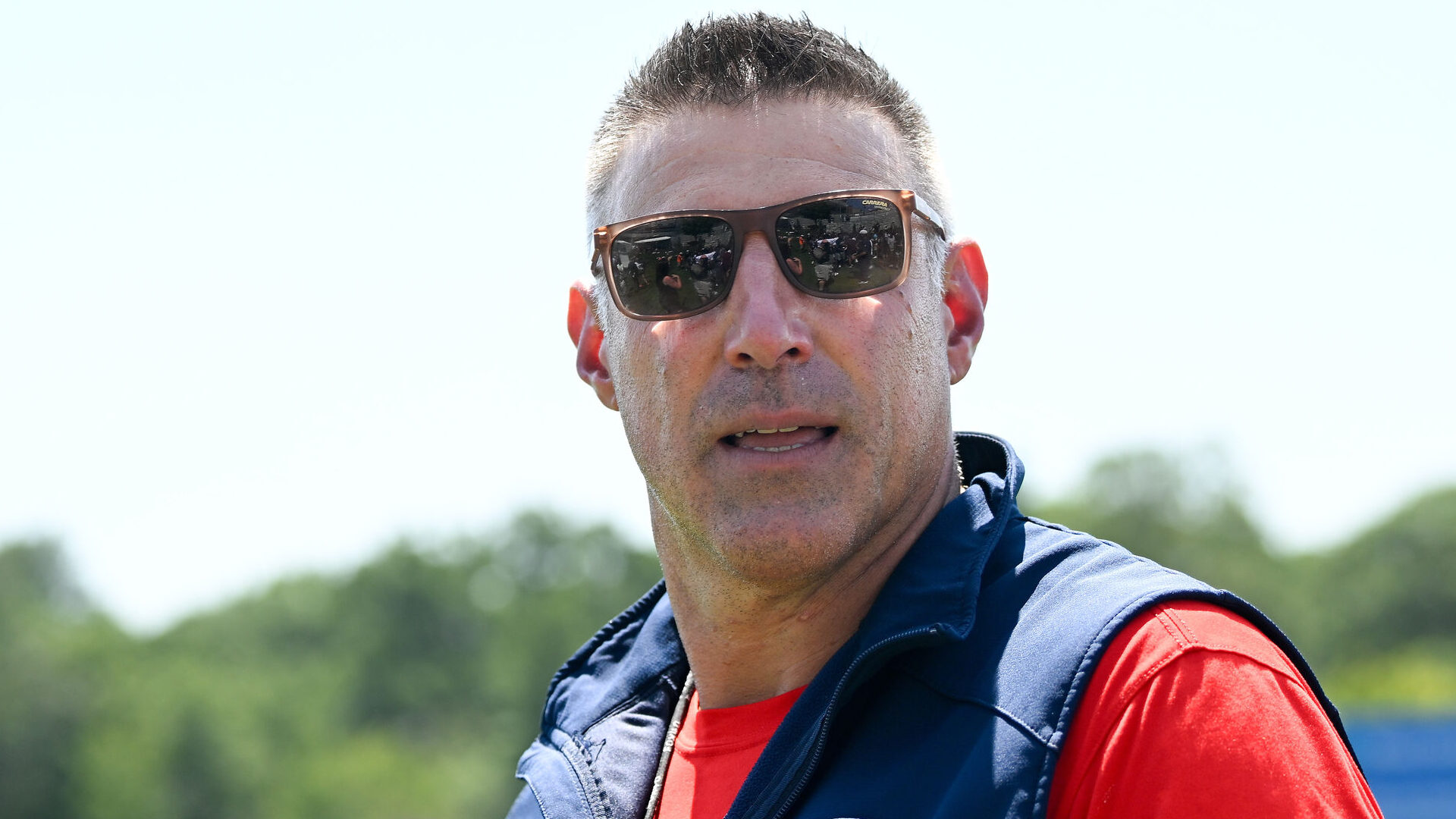 Mike Vrabel Joined By Celtics Championship Winner At Latest Practice